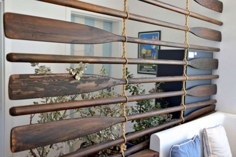 WhatToDoWithOld What To Do with Old Boat Oars?